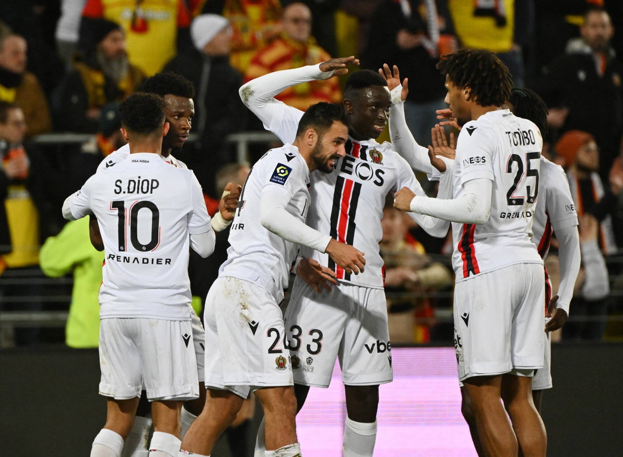 Laborde rapporte gros, les notes des joueurs de l'OGC Nice après leur ...