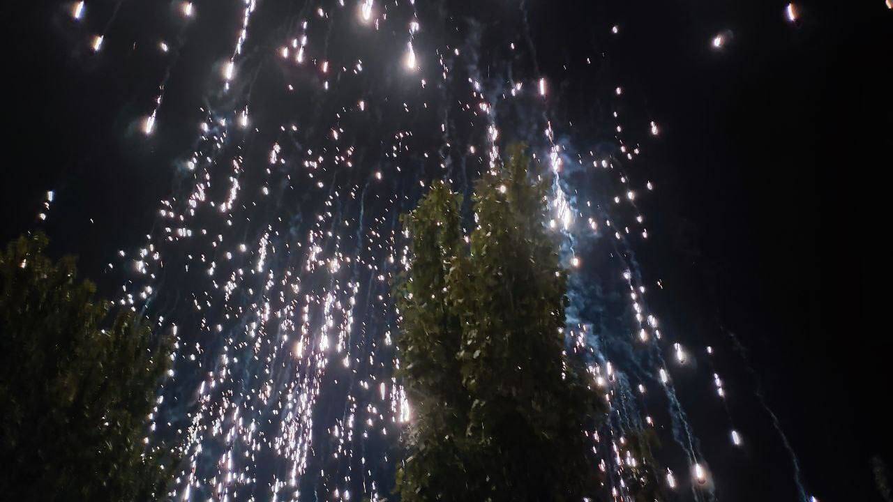 Guerre en Ukraine: les impressionnantes images d'une pluie de feu sur ...