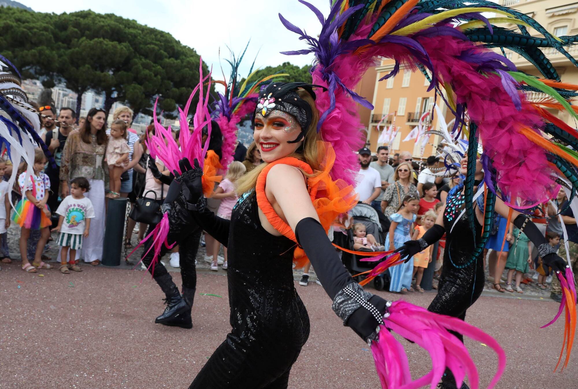 9 photos pour revivre le Carnaval (U Sciaratu) de Monaco - Monaco-Matin