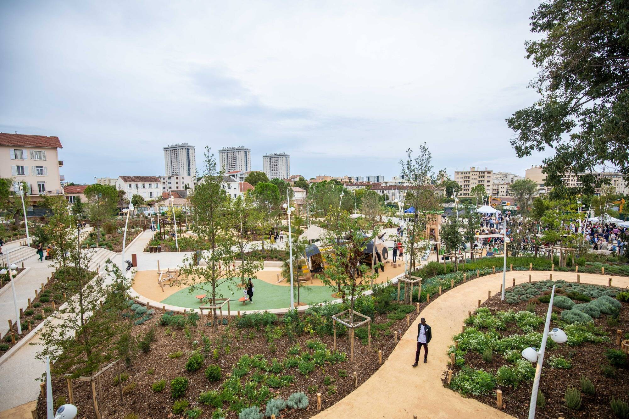 Visite guidée du nouveau parc de la Loubière à Toulon - Var-Matin