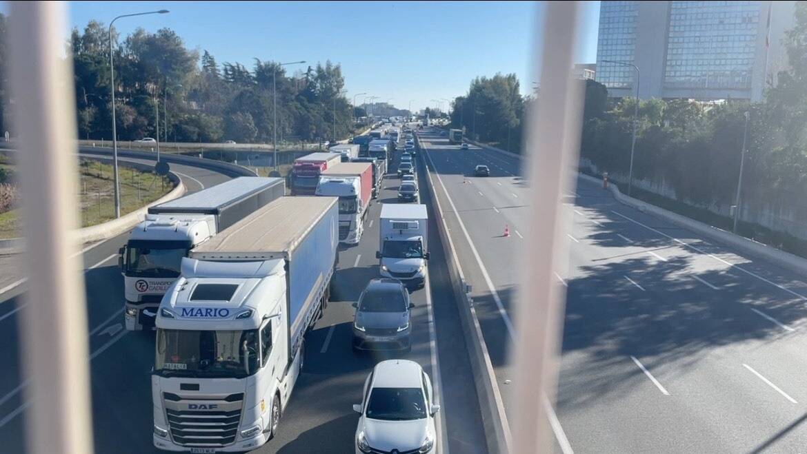 Une heure pour traverser Nice: l'opération escargot des chauffeurs de ...