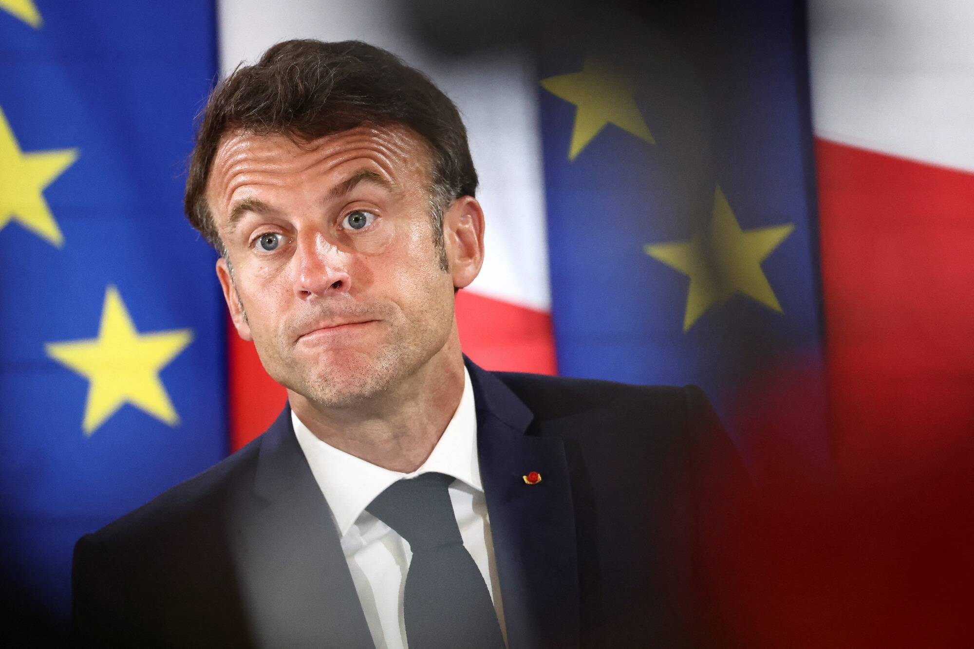 Emmanuel Macron ira se baigner dans la Seine... mais ne dit pas quand ... Emmanuel Macron ira se baigner dans la Seine... mais ne dit pas quand ...