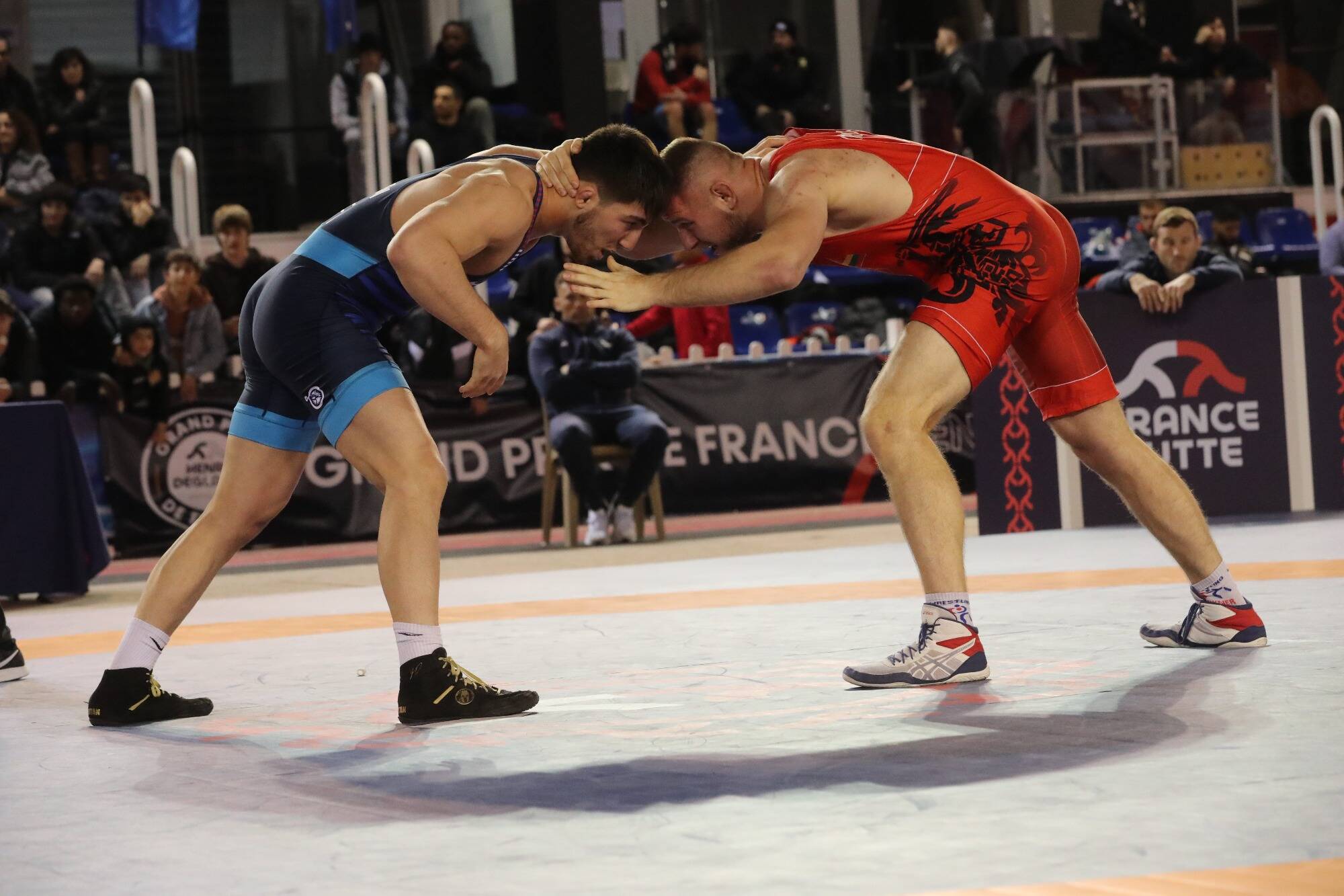 DTN adjoint de la fédération française de lutte, Patrick Vaizelles fait ...