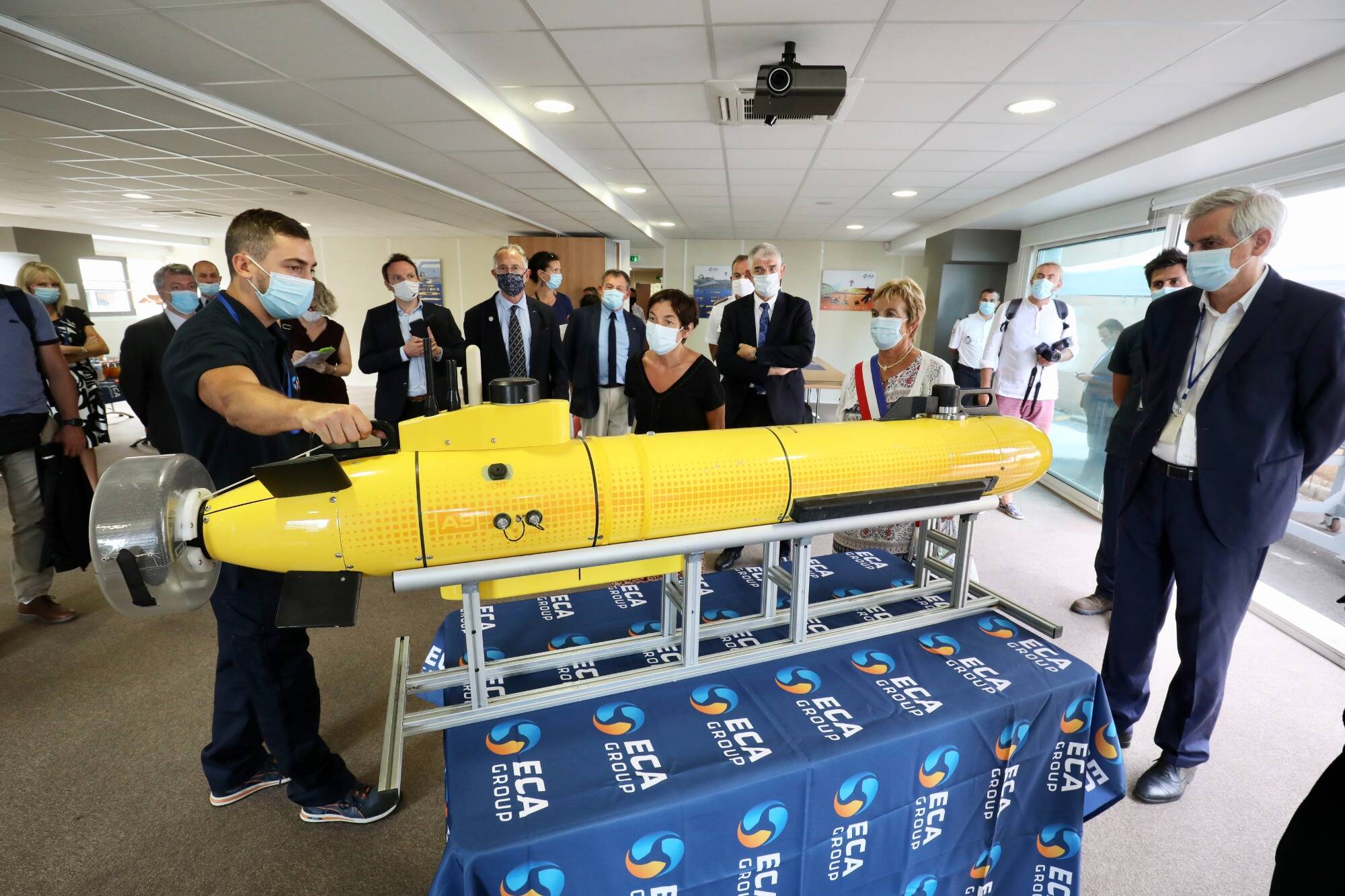 Comment Eca Group invente les robots et les drones du futur à Toulon ...