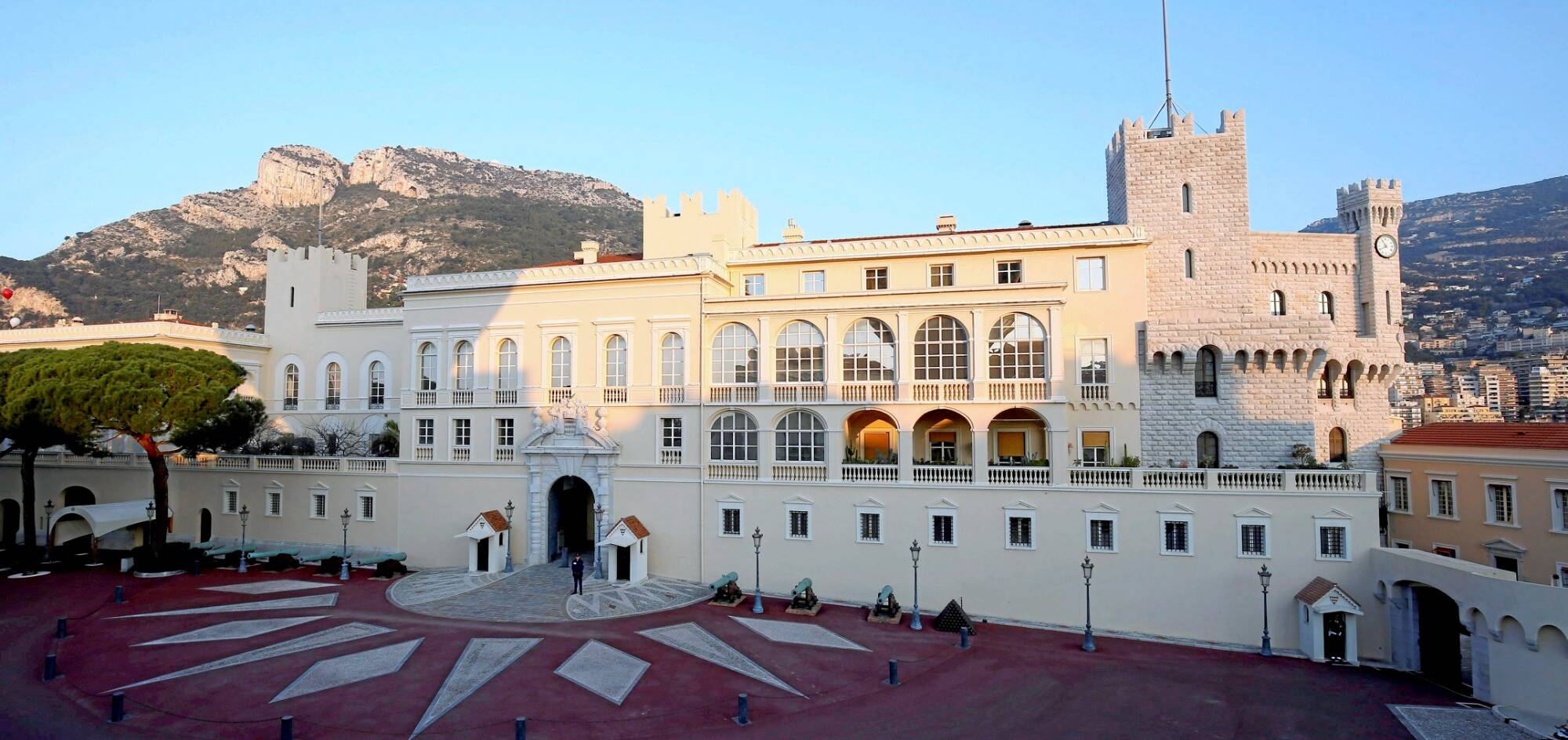 À Monaco, de la prison avec sursis pour avoir roulé à contresens sur la ...