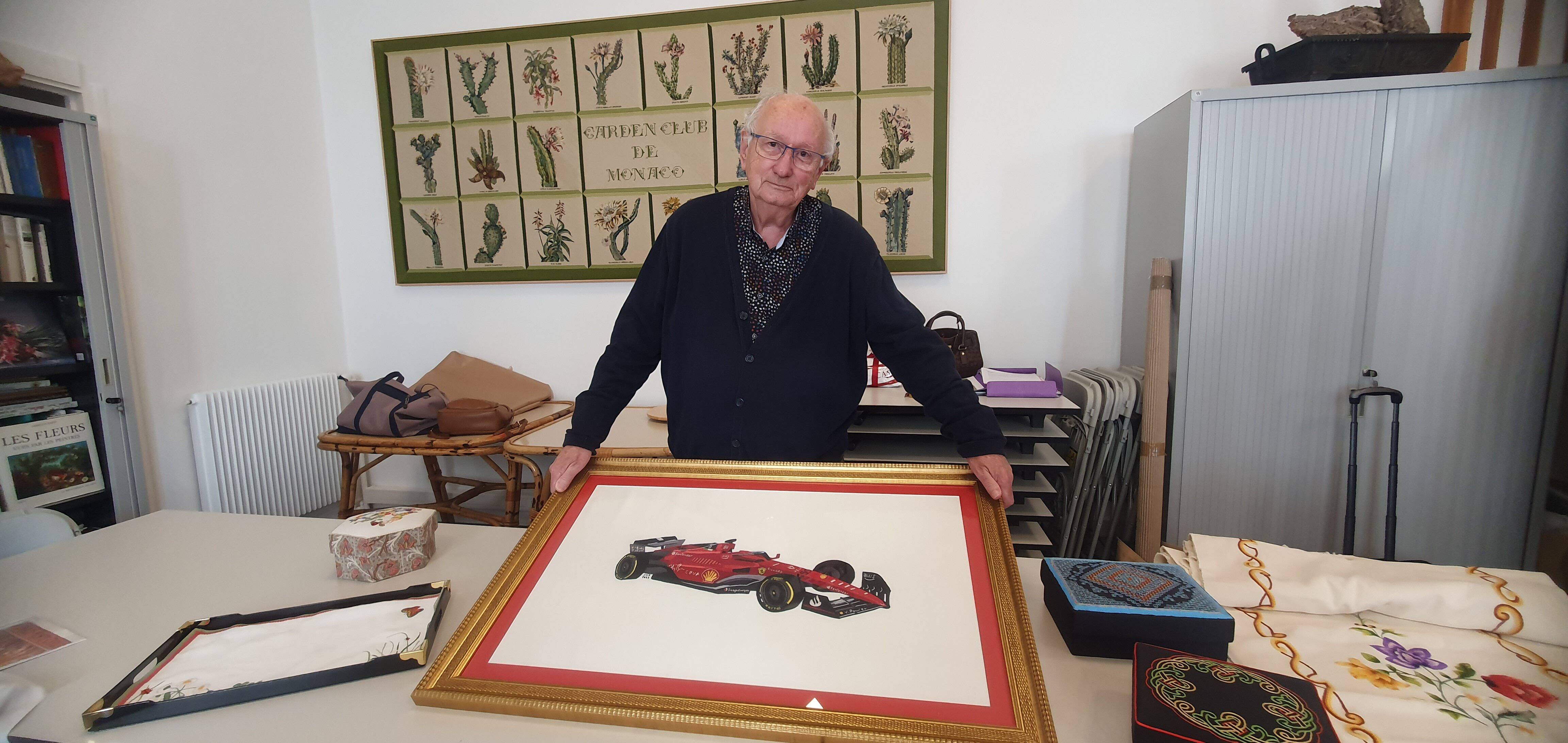 80e Grand Prix de Monaco: Il brode la Ferrari de Charles Leclerc en fil ...