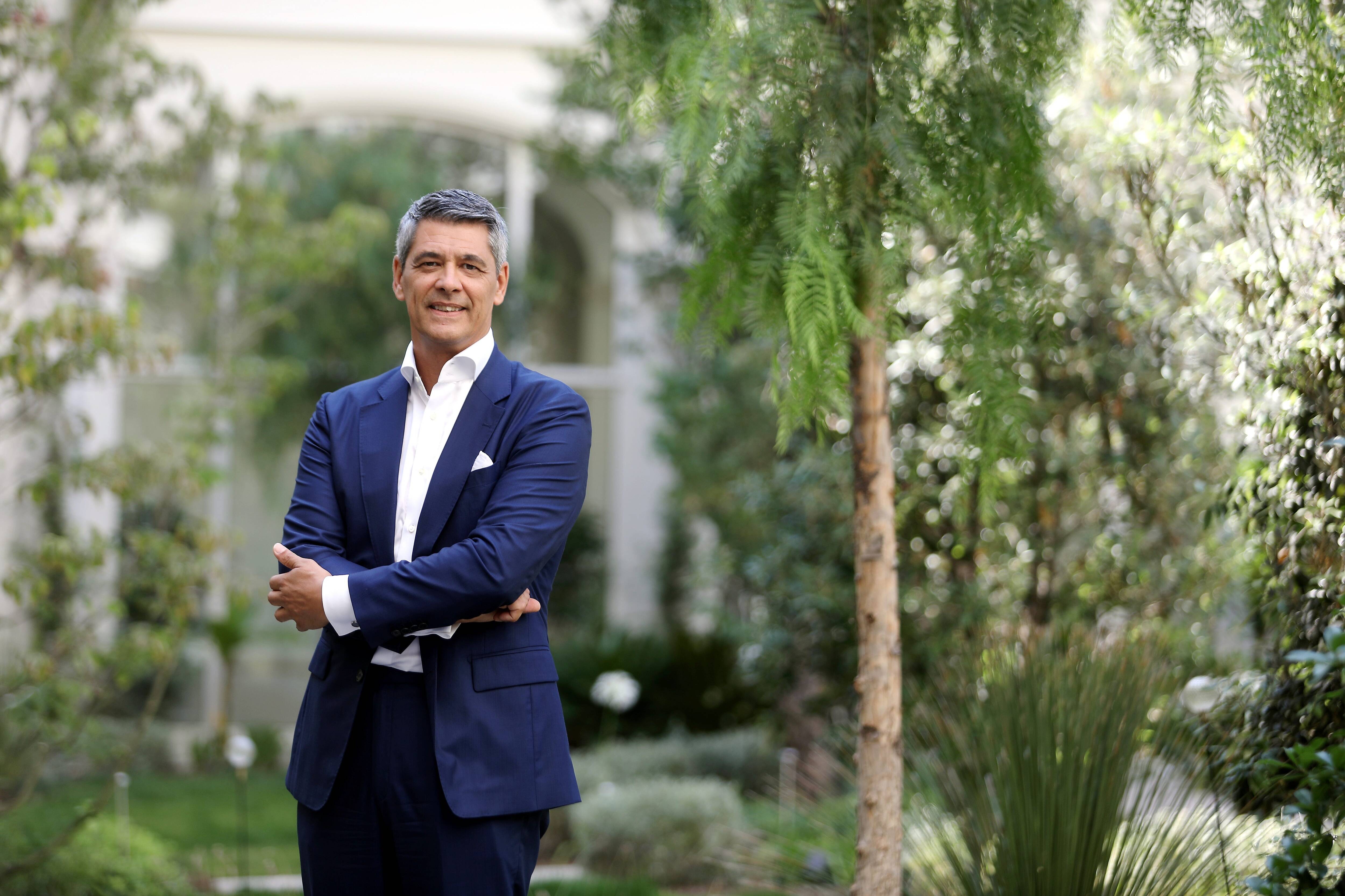 Qui est Carlo Stragiotto, le nouveau directeur général du Carlton à ...