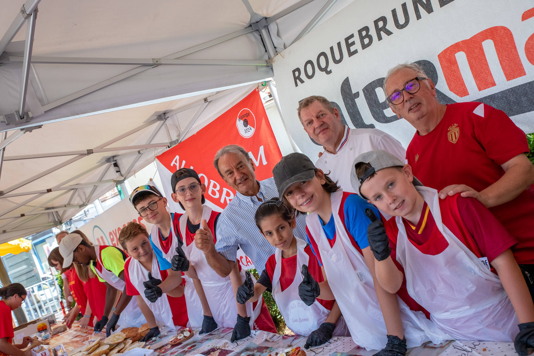 1.200 pans-bagnats confectionnés par le chef Luc Gamel vendus au ...
