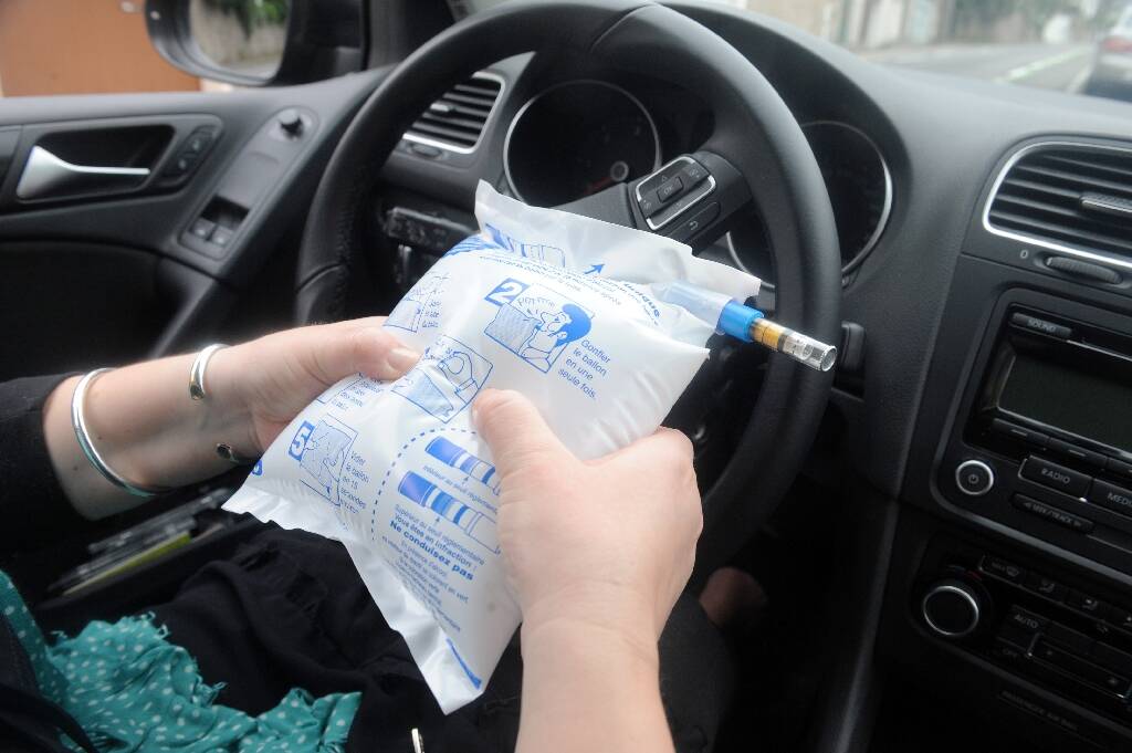 Driving and Medication: Understanding Pictograms and Risks for Road ... Driving and Medication: Understanding Pictograms and Risks for Road ...