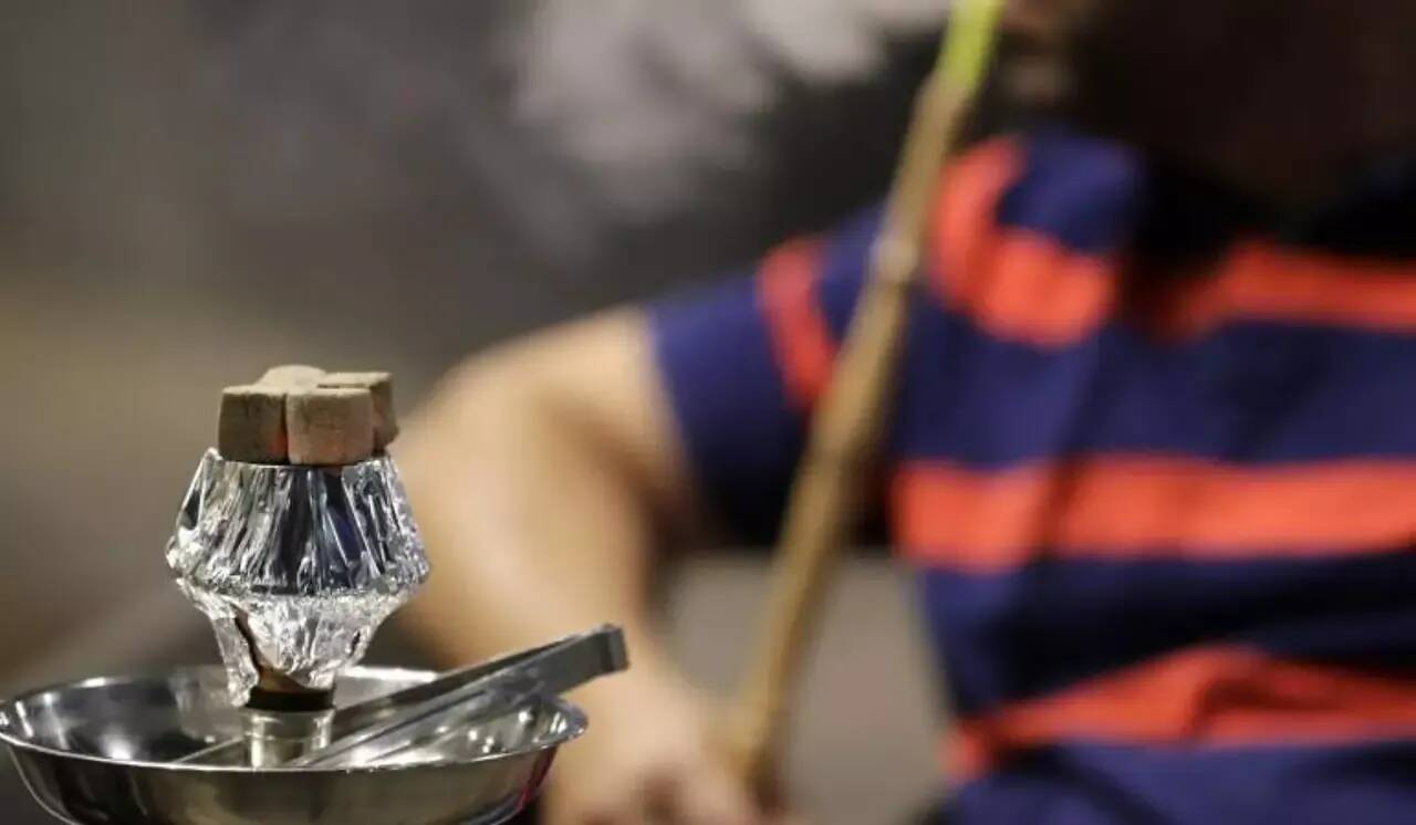 Il voulait arrondir ses fins de mois: 70 kg de tabac à chicha saisis au ...