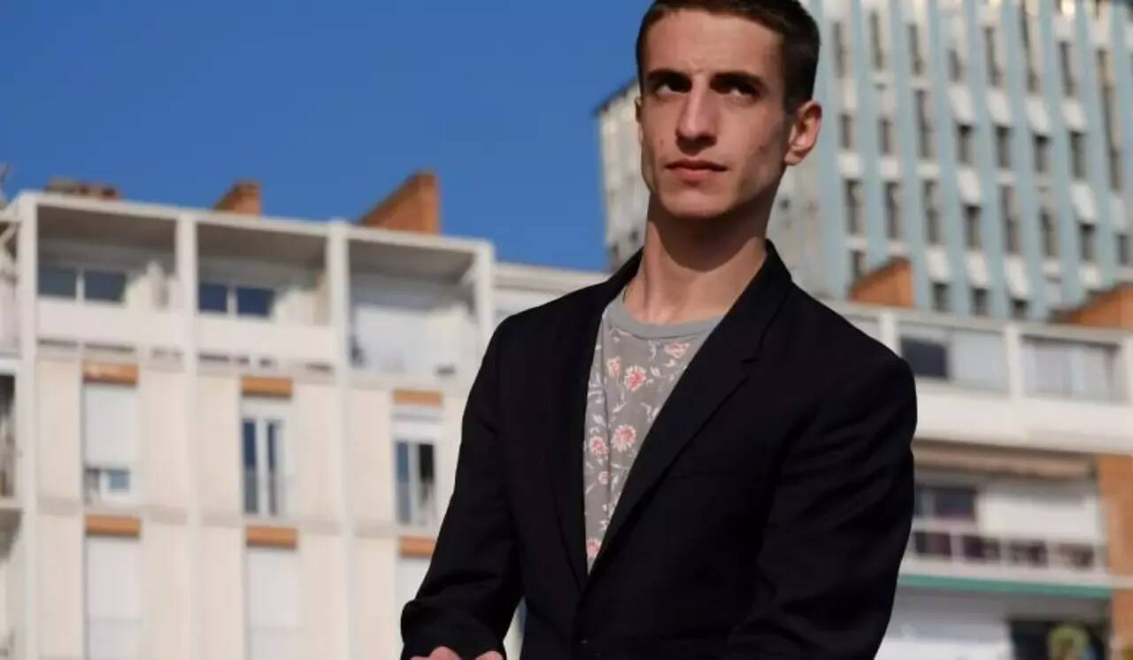 Qui est Baptiste Rossi, cet écrivain varois qui va devenir la nouvelle "plume" d'Emmanuel Macron ...