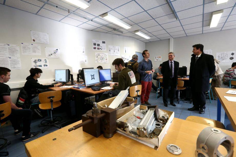 Le lycée Cisson fête les trente ans du bac pro - Var-Matin