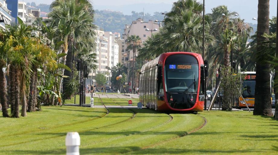AVANT/APRÈS. Regardez la métamorphose des quartiers de Nice désormais ...