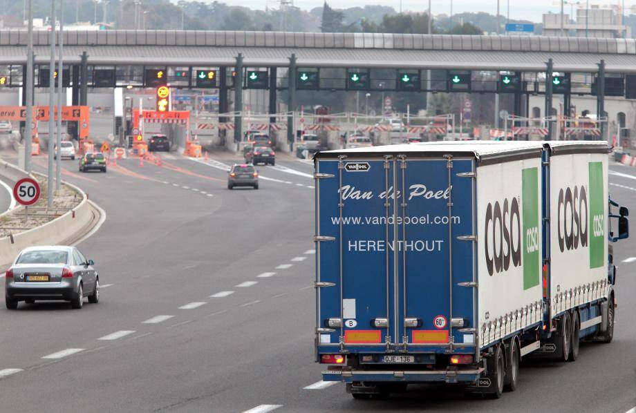 L'A8 limitée à 90 entre Antibes et Nice-Saint-Isdore: Vinci Autoroutes ...