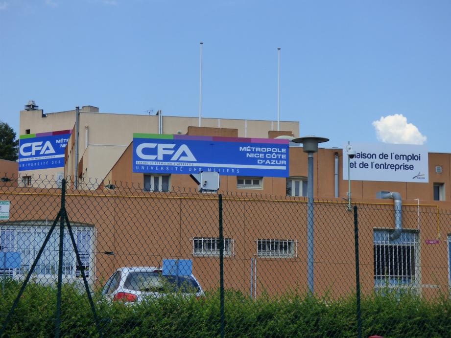 CFA de Carros : le maire, Charles Scibetta, réagit, La Métropole a ...