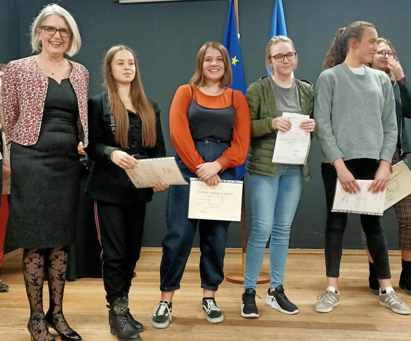 104 collégiens d’Emile-Roux ont reçu leur diplôme du brevet - Nice-Matin