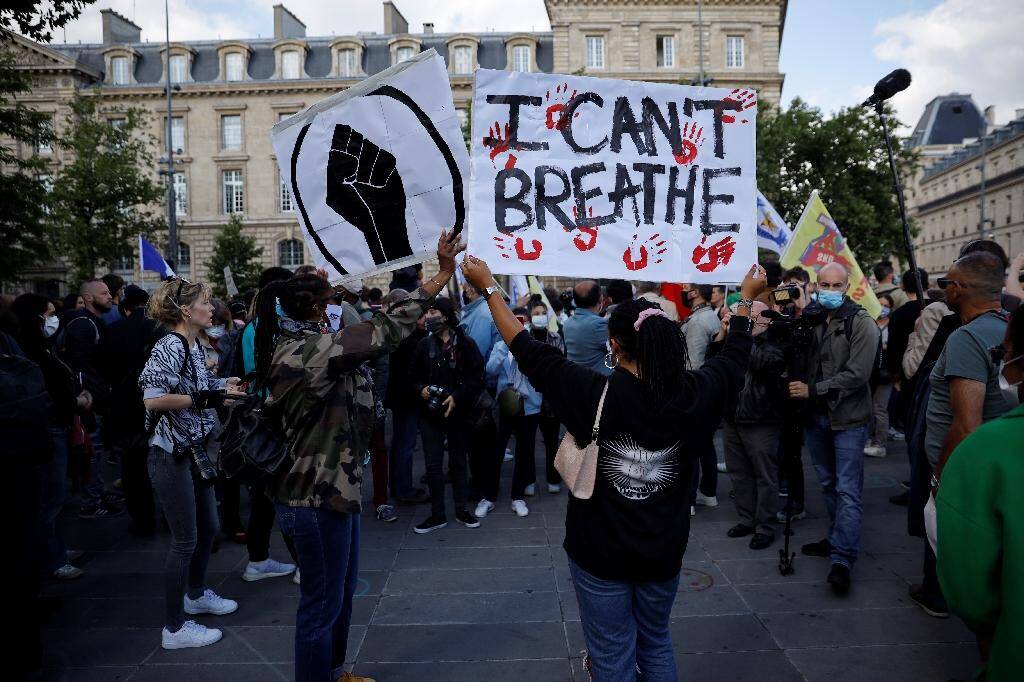 Tous Solidaires Des Milliers De Personnes De Nouveau Dans La Rue
