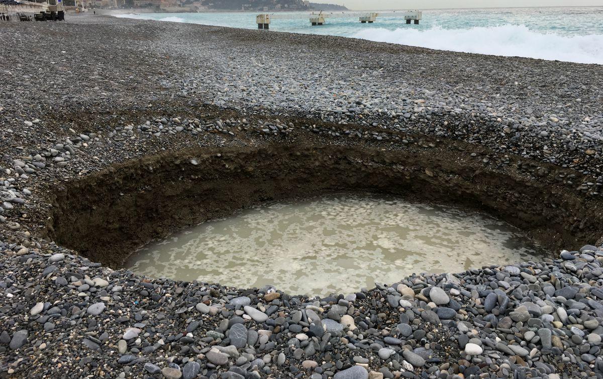 PHOTOS et VIDÉO. Les impressionnantes images du trou qui s'est formé ...