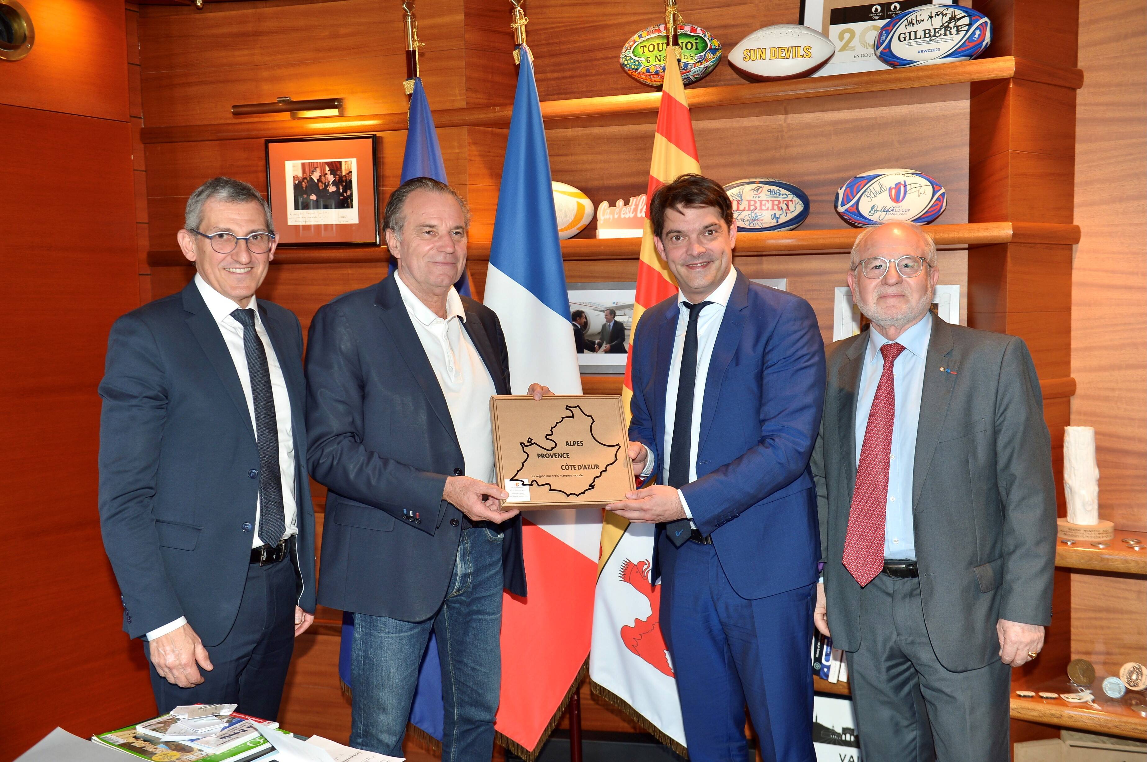 Les lignes de bus régionales Zou de retour en centre-ville de Grasse ...