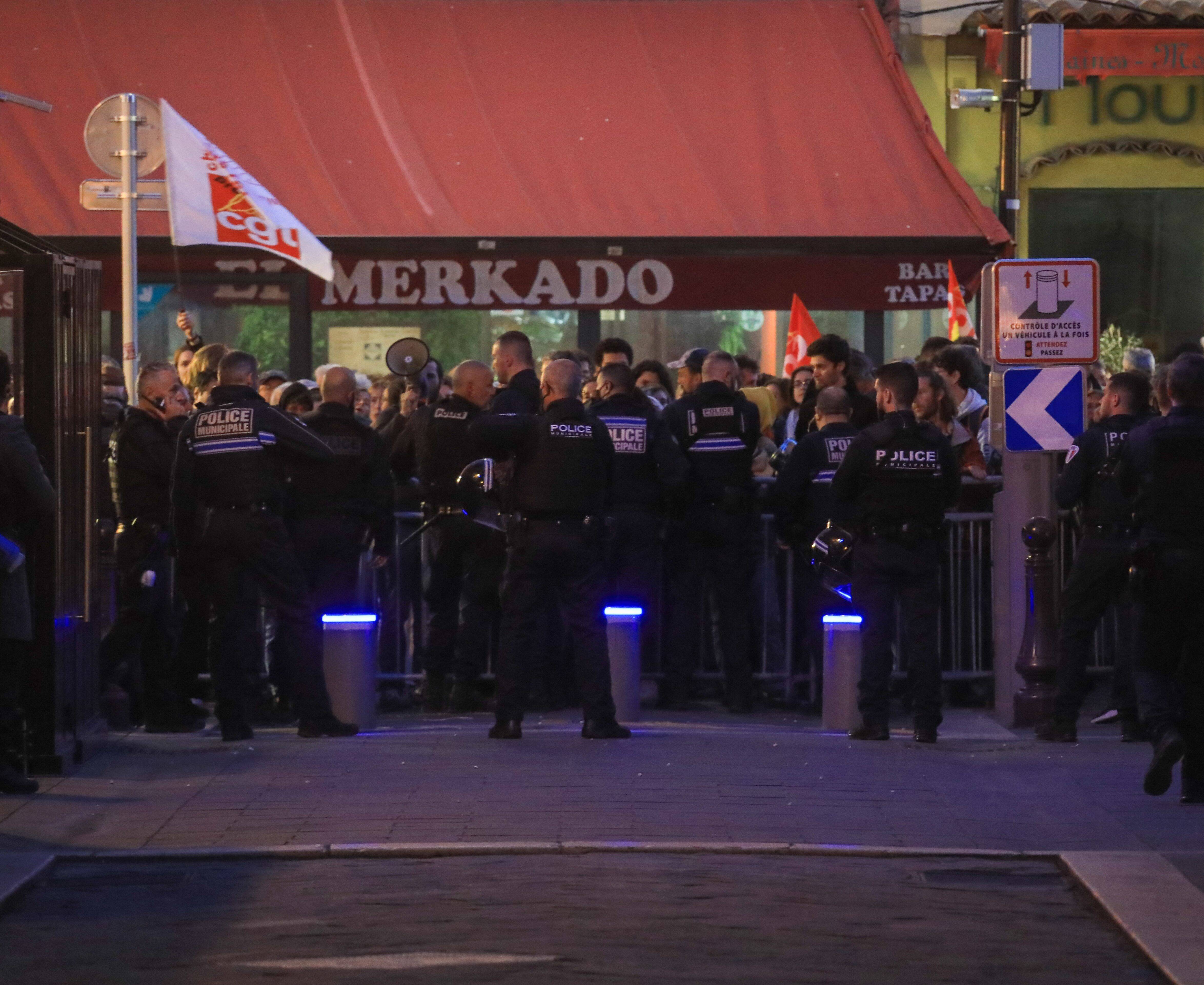 Quatre interpellations après la manifestation contre la réforme des ...
