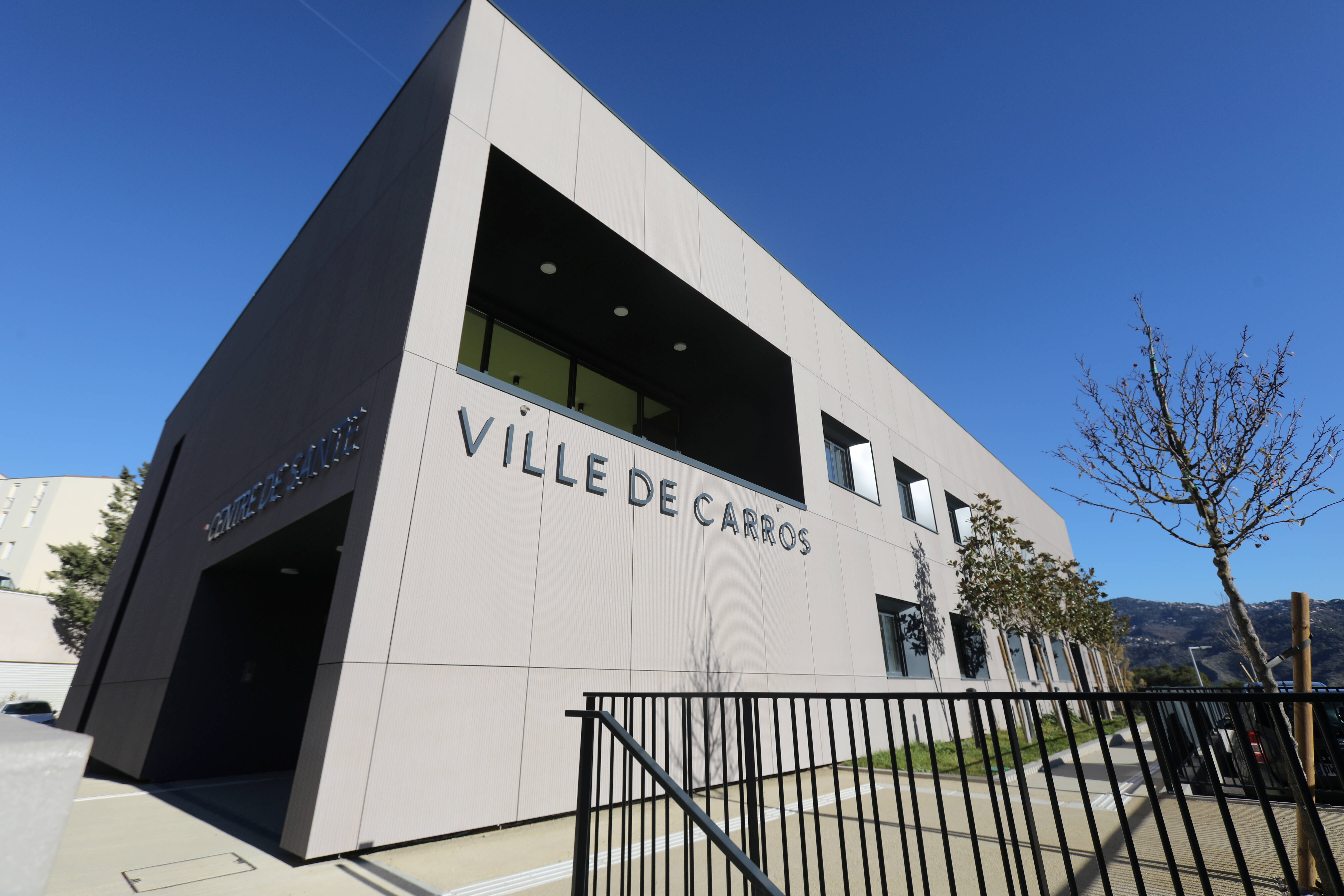 On sait quand va (enfin) ouvrir le centre de santé de Carros, sorti de ...