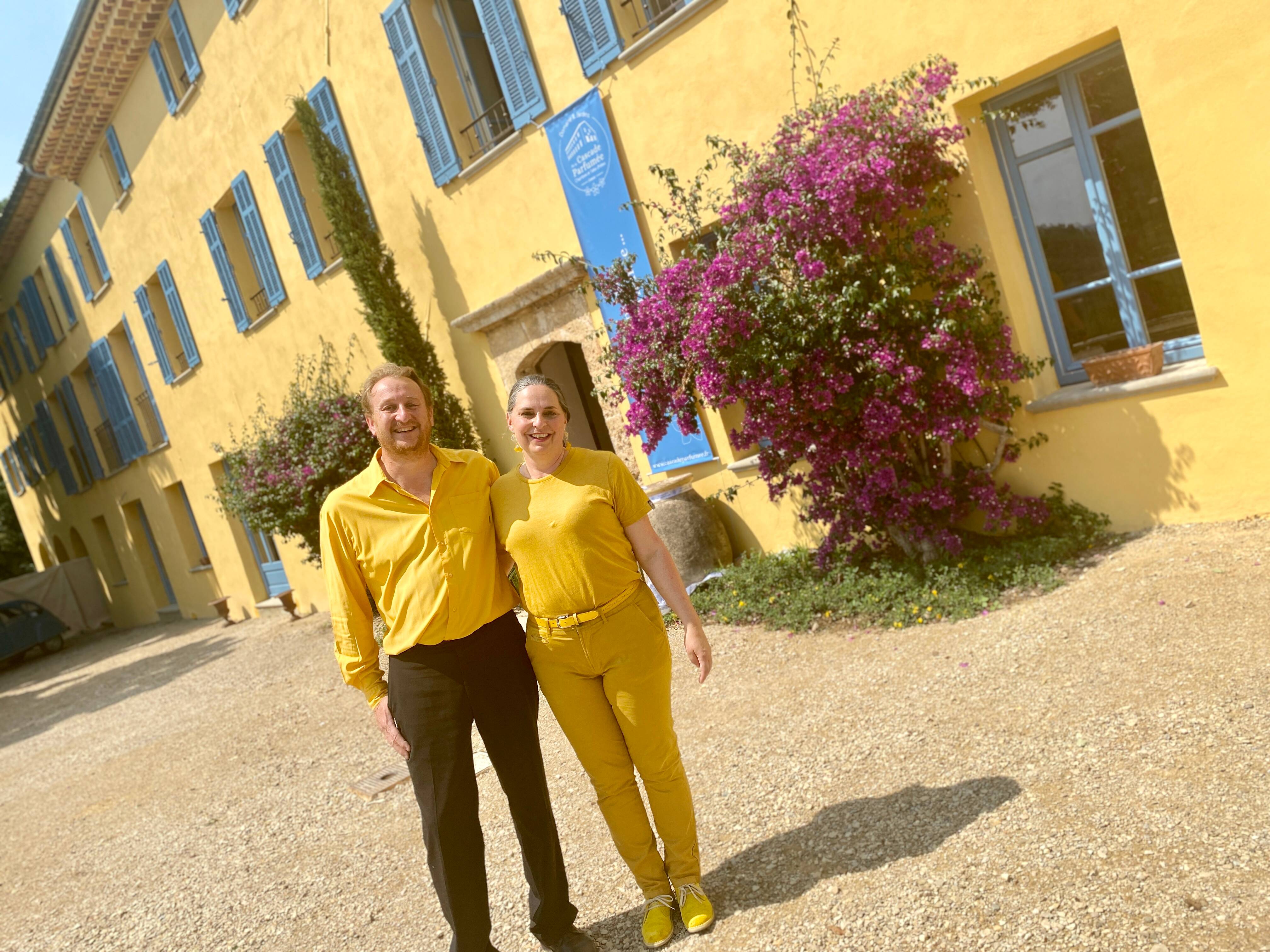 À Grasse, le nouveau Domaine de la cascade parfumée propose des ...