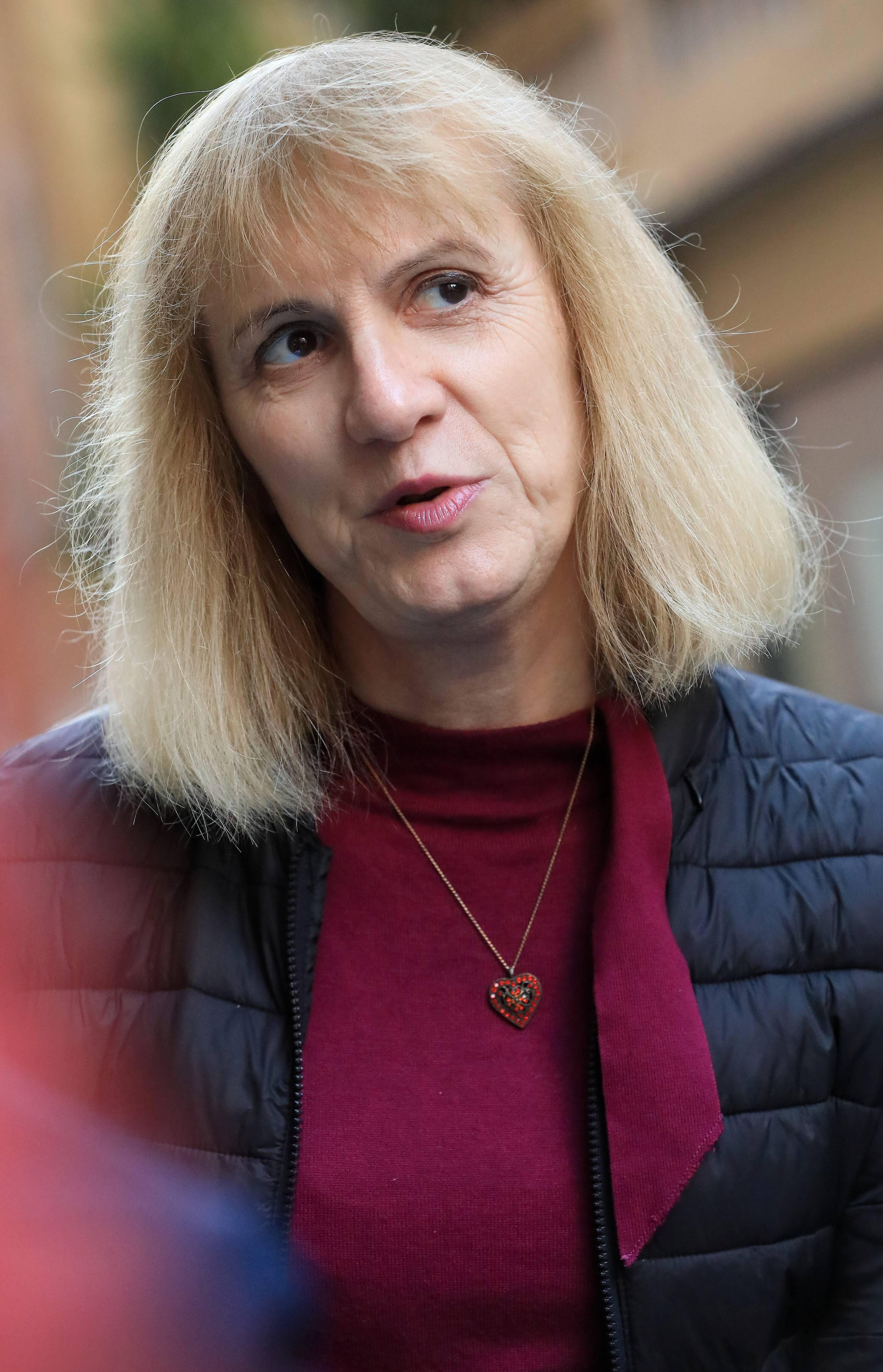 Juline, 59 ans, exprimera son bonheur lors de la marche trans ce lundi ...