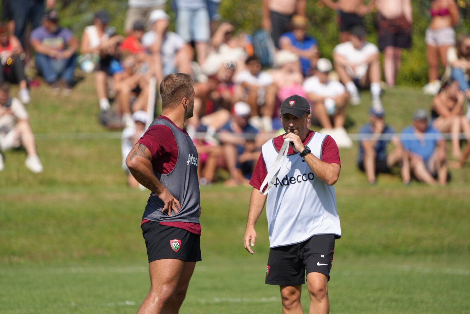 Sébastien Bourdin et le staff du RCT profitent du stage en Ardèche pour "intégrer un peu de ...