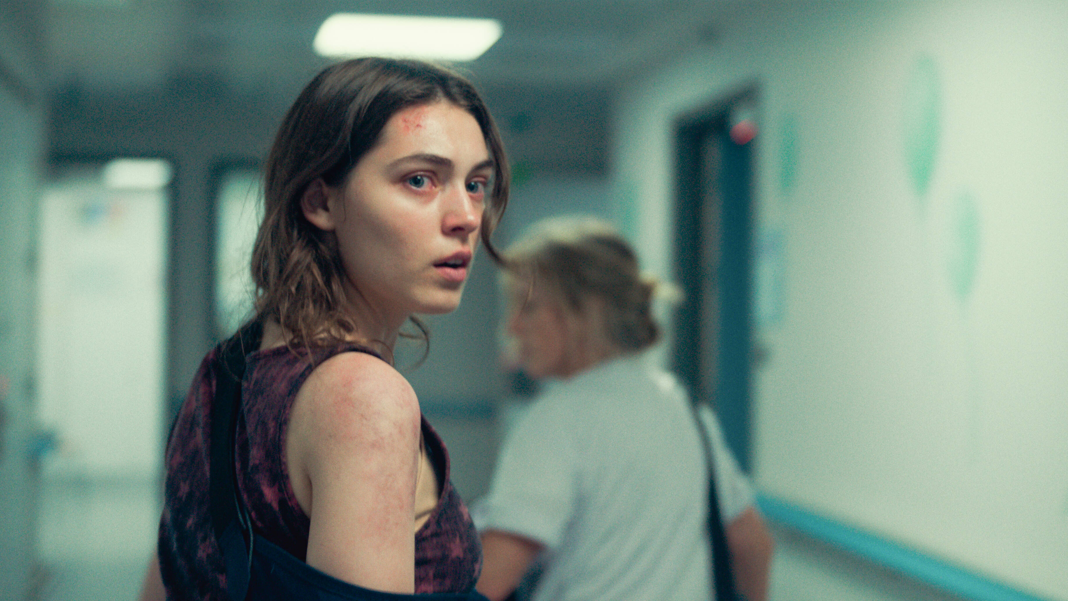 Ça sort mercredi au cinéma: Anamaria Vartolomei fascine en mère ...