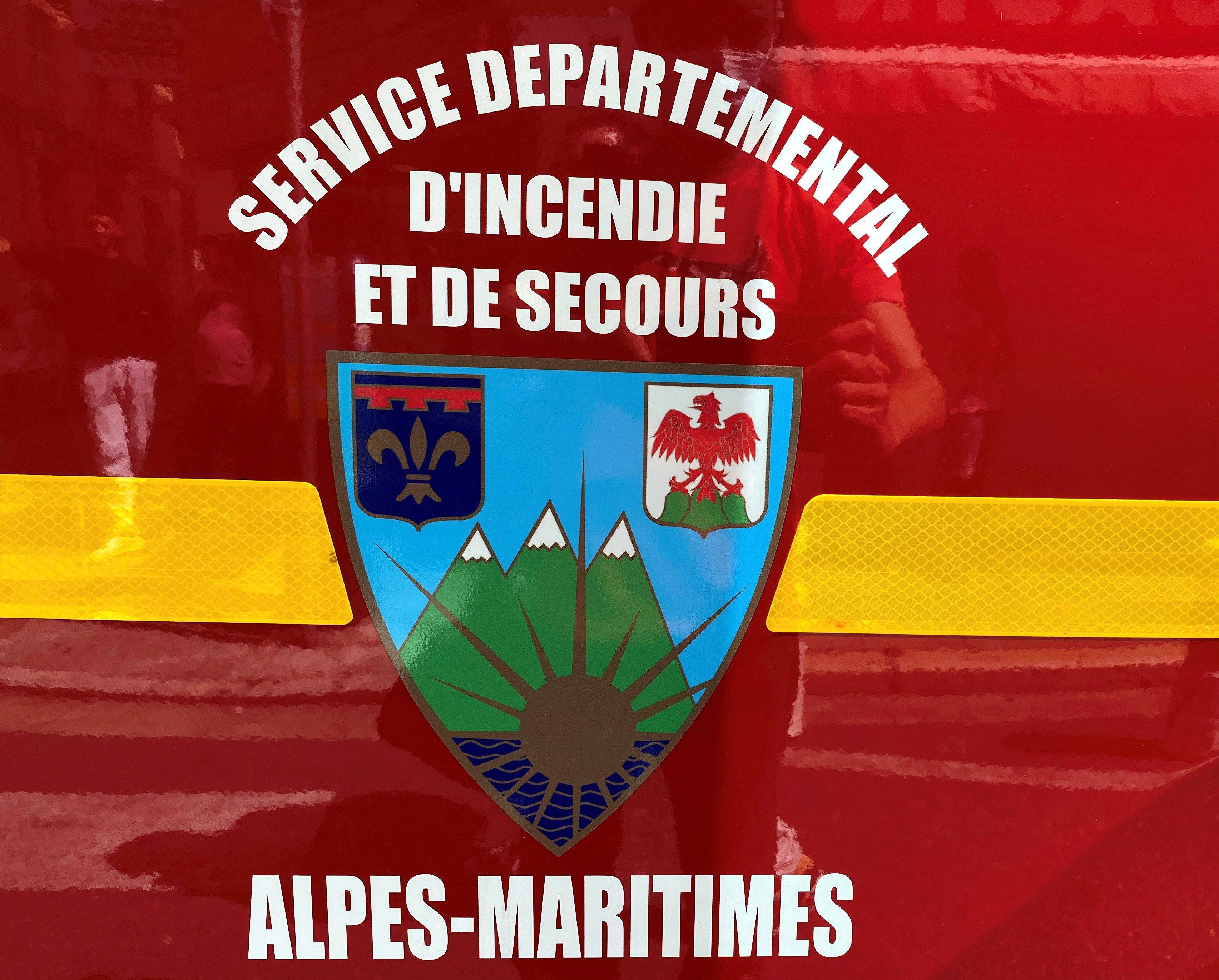 Un motard au sol après un accident, gros bouchons sur l’A8 ce vendredi ...